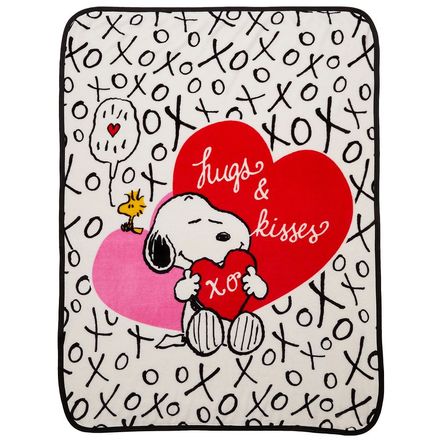 Peanuts Throw | Walgreens