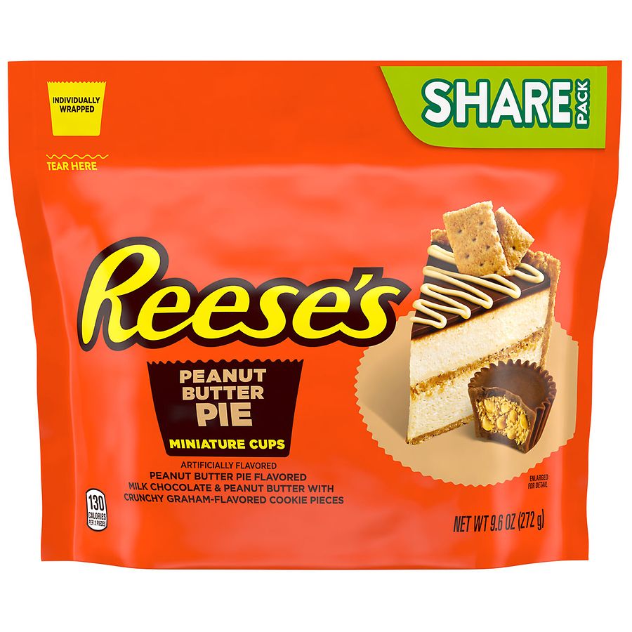 REESE'S Peanut Butter Cups Candy Share Pack Peanut Butter Pie, Miniatures | Walgreens